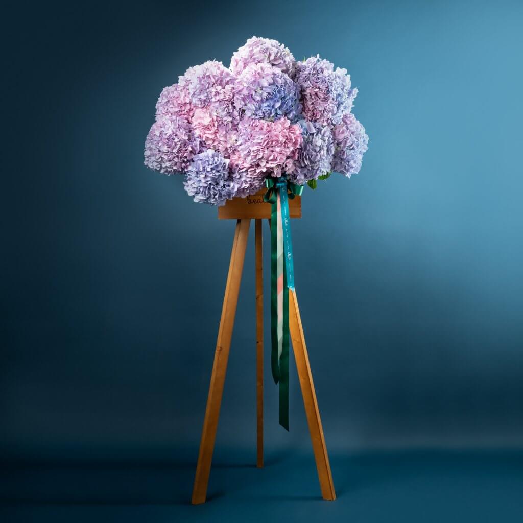 Wisp | Floral Tripod | Flower Delivery Singapore | Beato