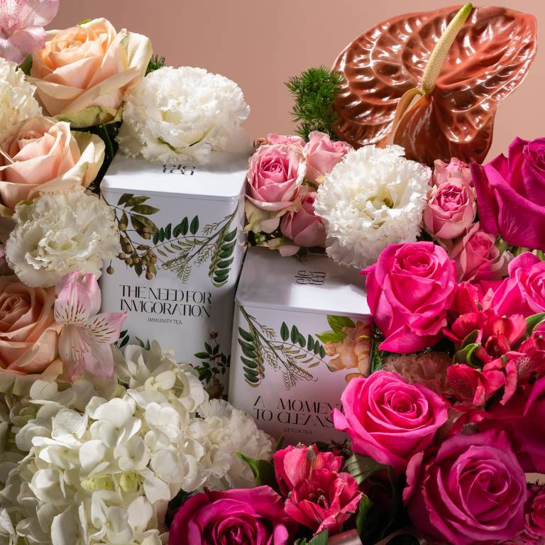 Delphinus | Styling in Vase | Flower Delivery | Beato